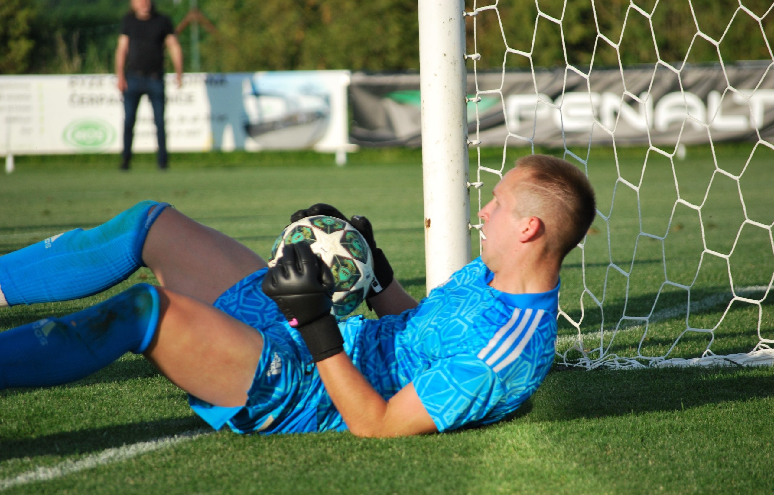 Fotbal: V hlavní roli zářil strunkovický gólman Zdeněk Vojtíšek. V ...