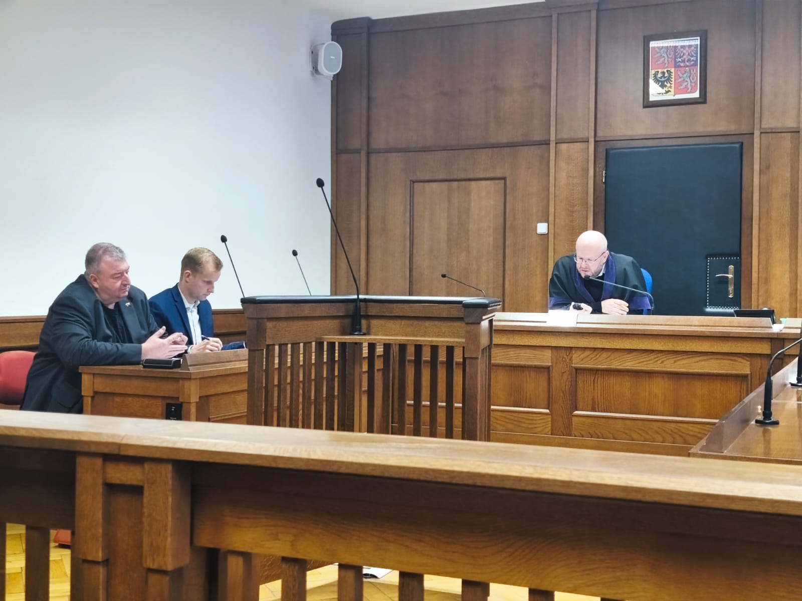 Sešli se u soudu: Protivínský opoziční zastupitel kritizuje zakázku ...