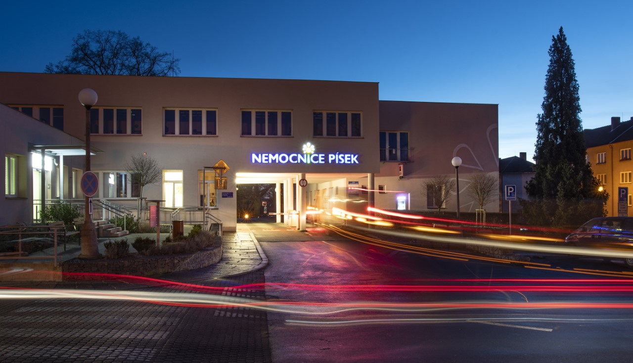 Porodnost klesá, nemocnice v Jihočeském kraji sázejí na individuální ...